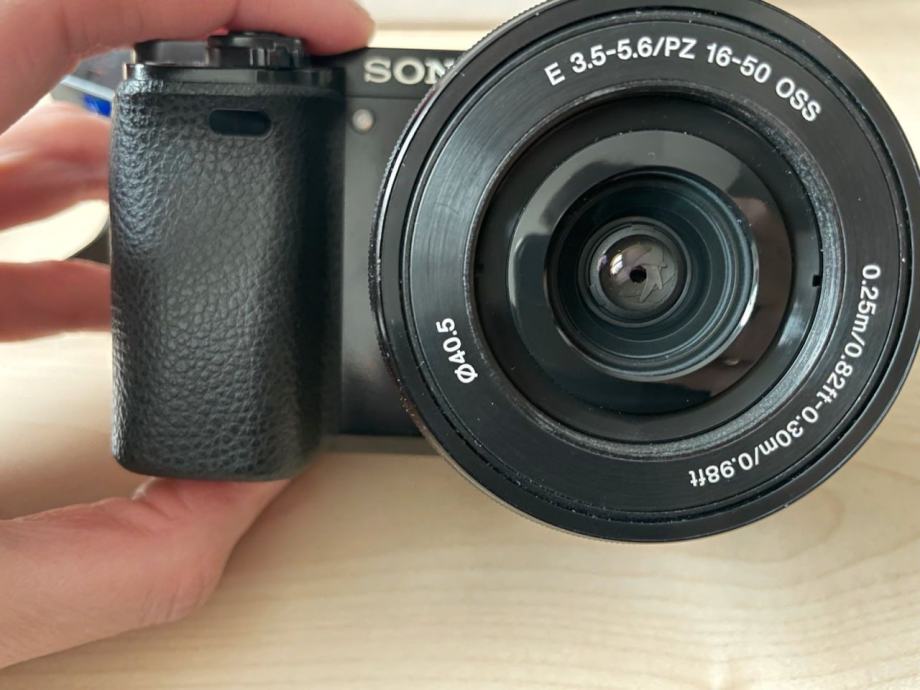 Sony Alpha 6000