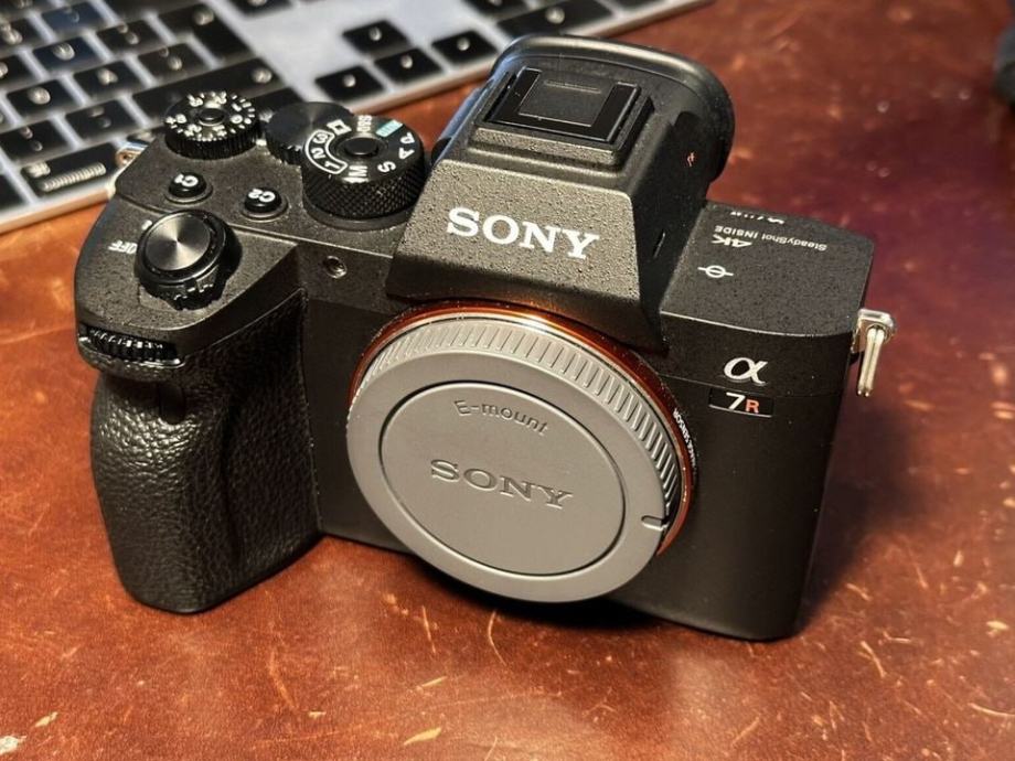 Sony Alpha 7R IV