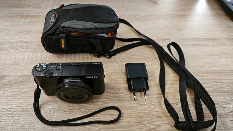 Sony RX100 M5A / VA