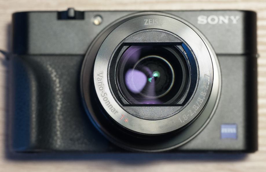 Sony RX100v - prodam