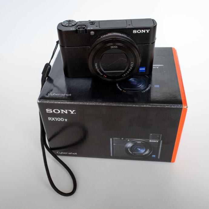 Sony RX100Va + dodatki