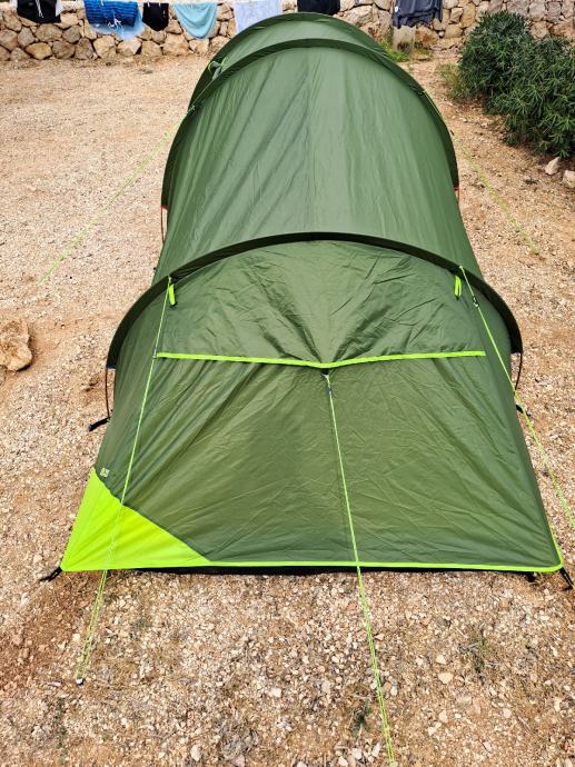 McKinley Escape 30.3 šotor za kampiranje