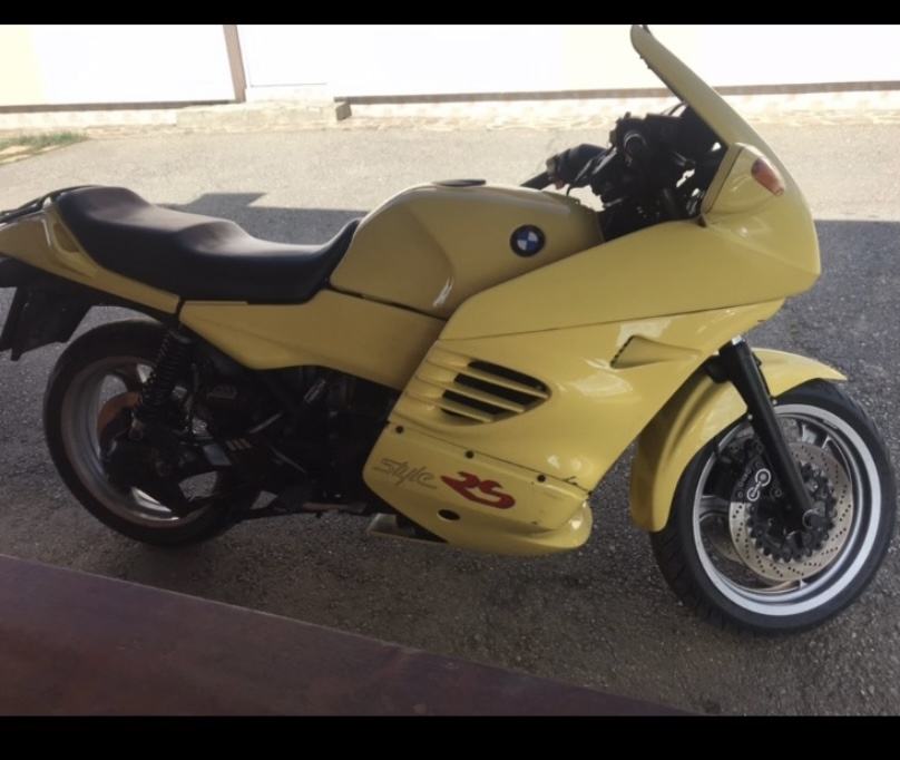 BMW 1000 cm3, 1990 l.