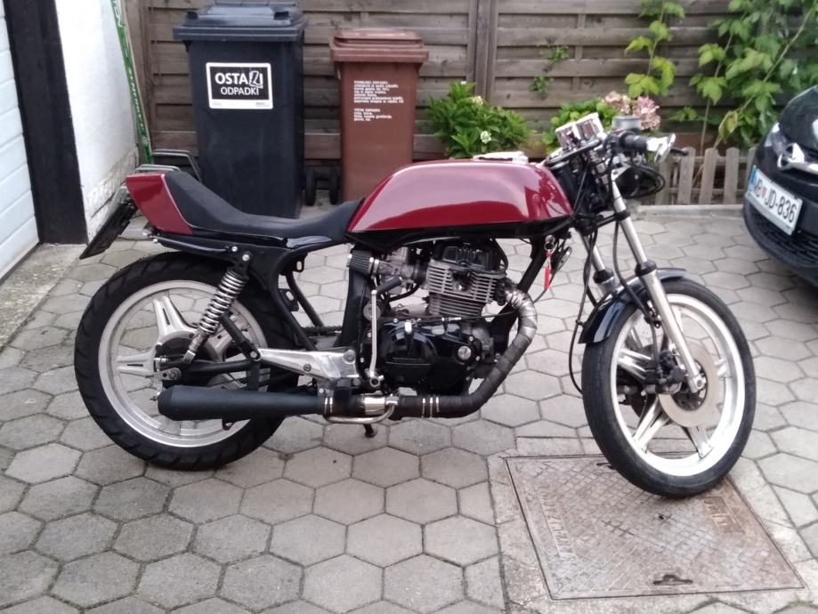 Honda cb 400n 400 cm3, 1980 l.