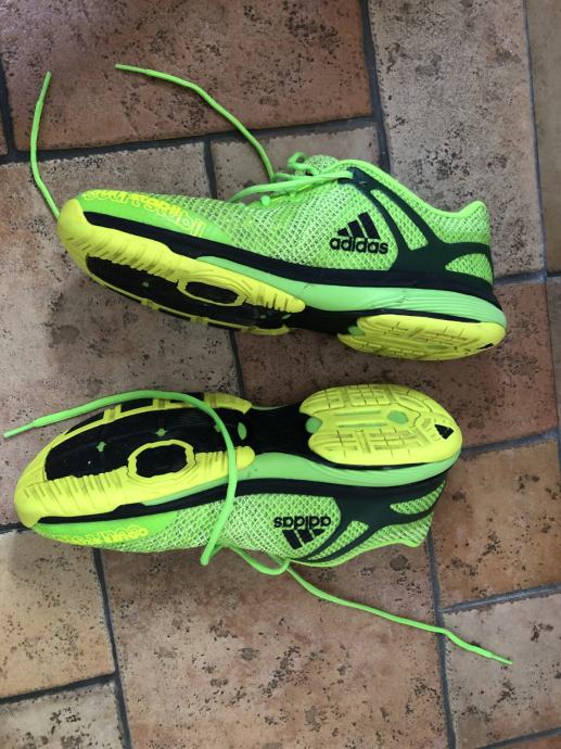 Adidas dvoranski čevelj št.42