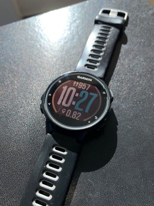 Forerunner 735xt