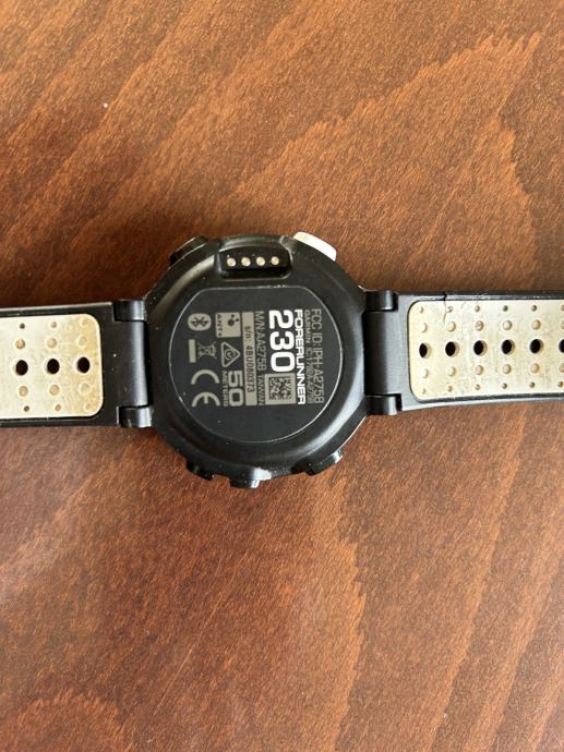 Garmin forerunner 230