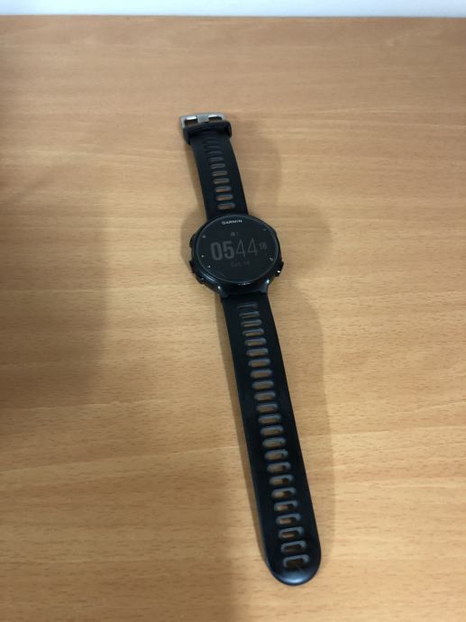 Garmin Forerunner 735XT - Dobro ohranjena