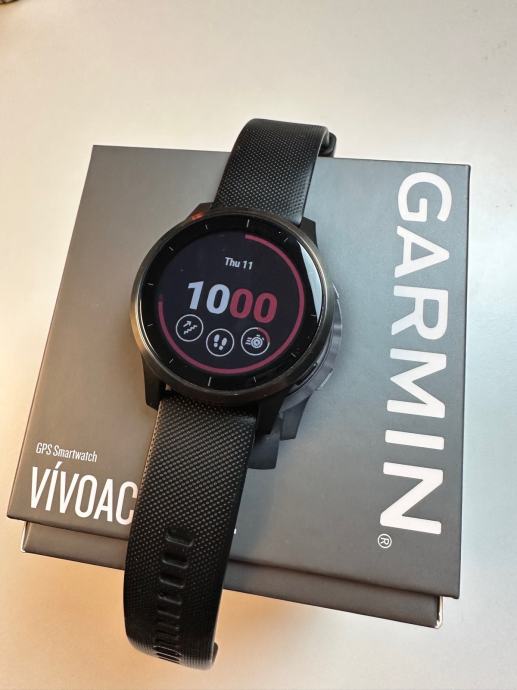 Športna pametna ura Garmin Vivoactive 4 Črna