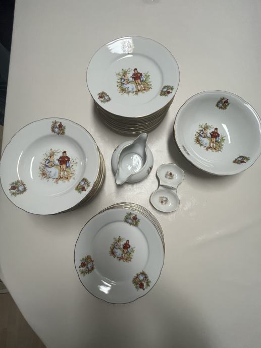 40 delni set porcelan titov veles jugoslavia