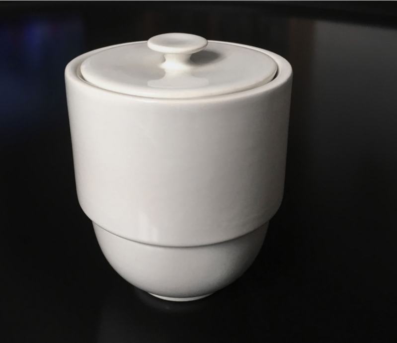 Posoda iz keramike BAUHAUS Theodor Bogler