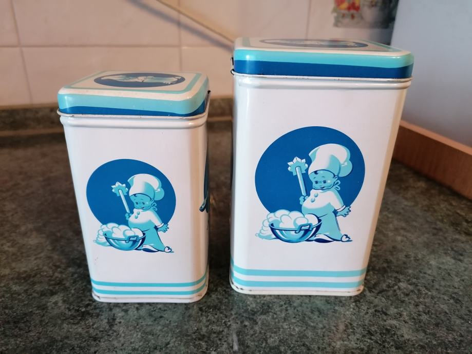 Retro vintage stara embalaža kovinska škatla kuharček