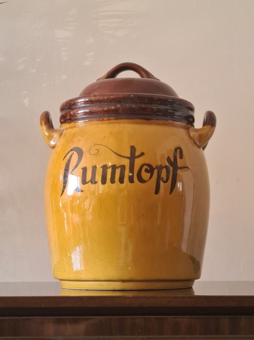 Rumtopf lonec - rumen s pokrovom