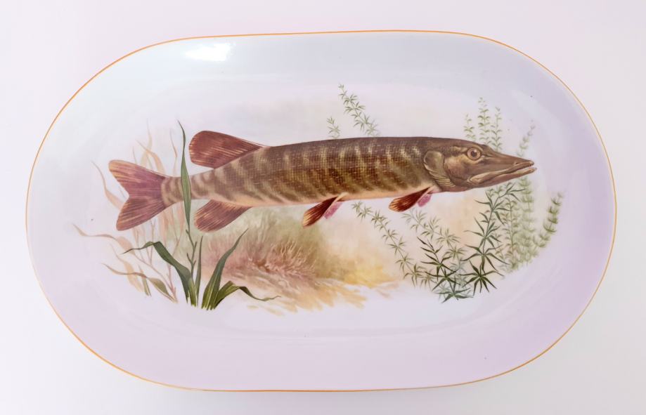 TITOV VELES JUGOPORCELAN PORCELANAST KOMPLET KROŽNIKOV SERVIS RIBA