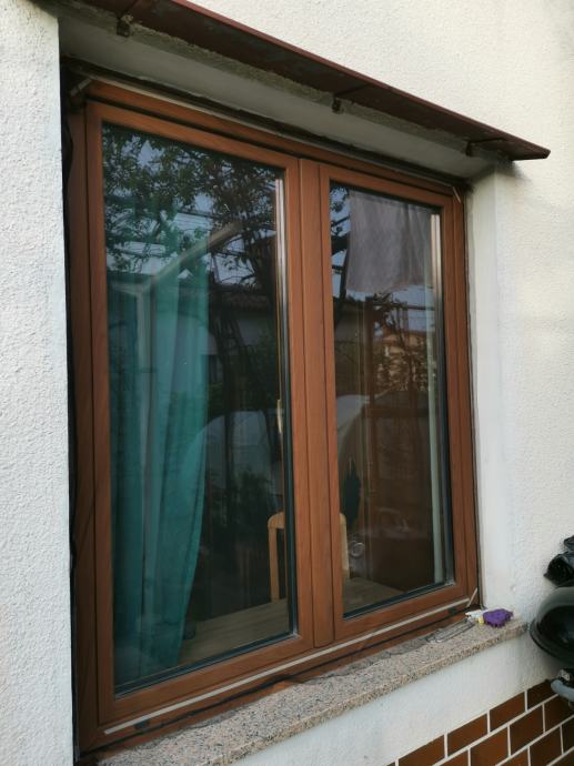 Kvalitetni okni les-aluminij