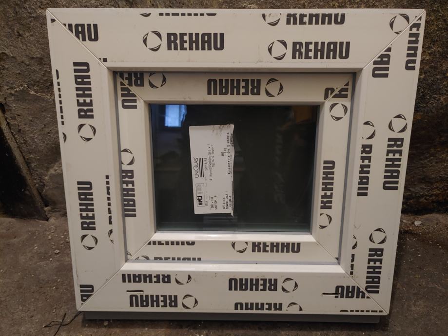 Pvc okno Rehau