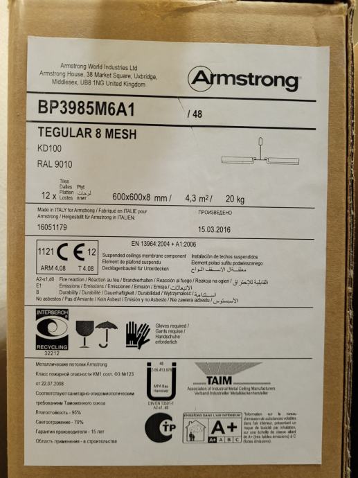 Armstrong - kovinski strop - bel - 55m2 NOV