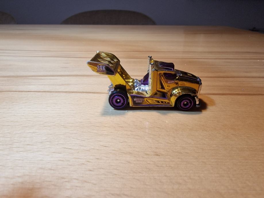 Hot wheels Rig Storm Gold Edition Rare