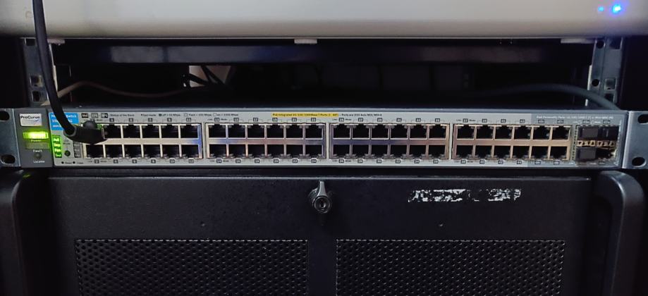 HP Pro-Curve 3500YL-48G-PoE+ Gigabit poe switch