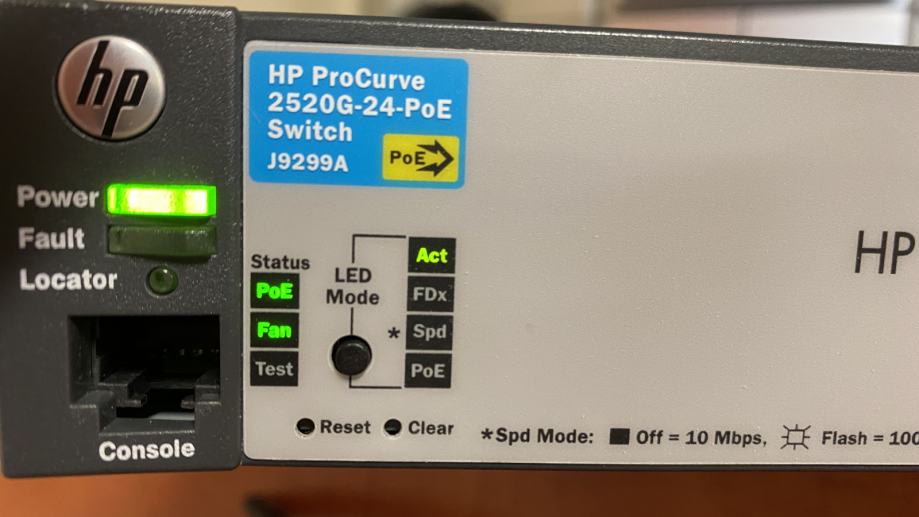 HP Procurve 2520-24G-PoE (J9299A) switch, mrežno stikalo