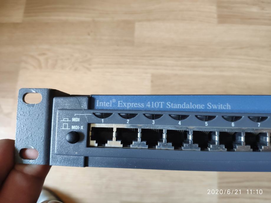 Intel Express 410T Standalone Switch 24 Ports ES410T24