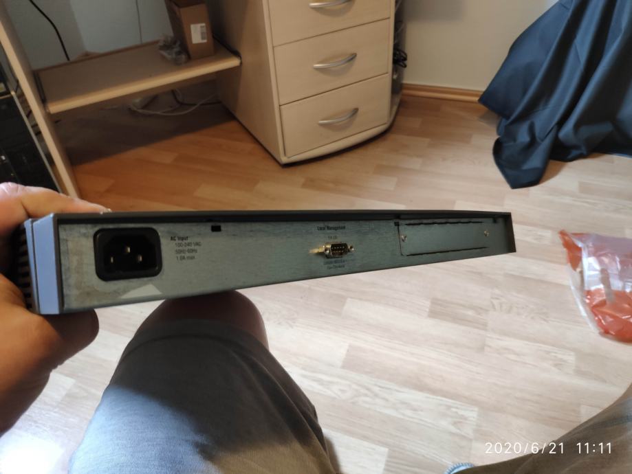 Intel Express 410T Standalone Switch 24 Ports ES410T24