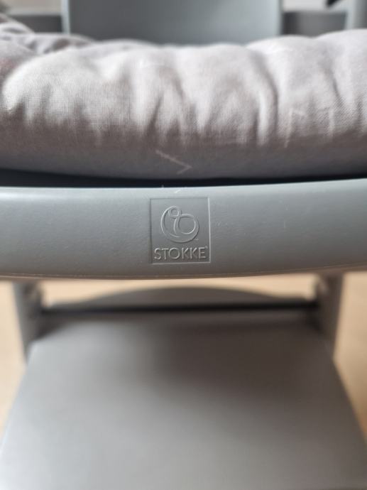Stolček Stokke storm gray