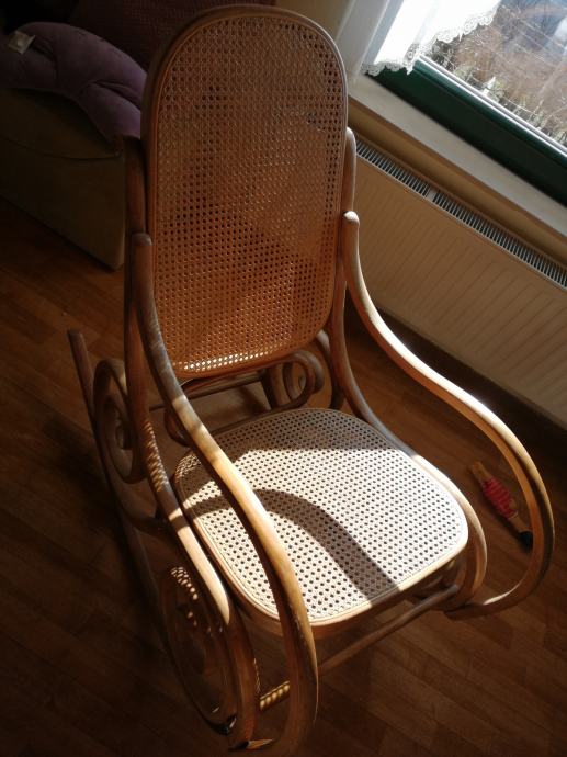 STARINSKI LESENI GUGALNIK (gugalni stol)