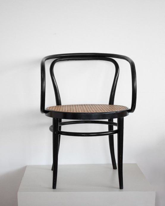 Kupim stole Thonet 209, stol thonet, stoli thonet