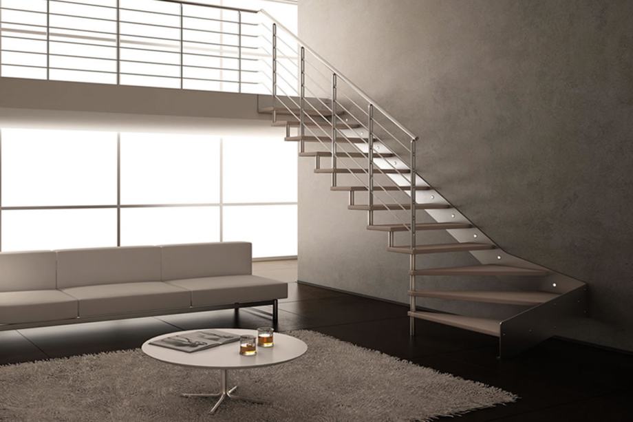 Notranje lesene stopnice št. D-11