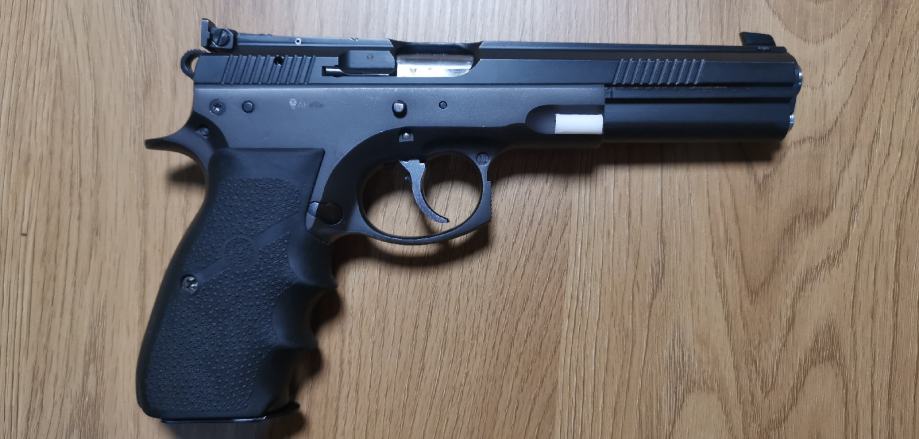 Pištola cz75 sport 2