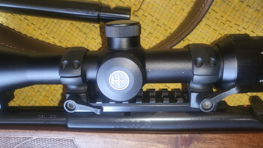 Repetirka ČZ 455 LUX II .22 LR z menjalno cevjo .17 HMR