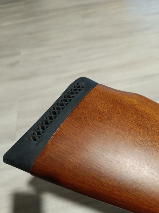 Zračna puška Diana 350 magnum T05