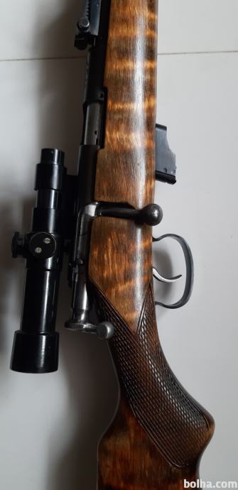 Puška TOZ 18 kal. .22R z nabojnikom za 5 nabojev