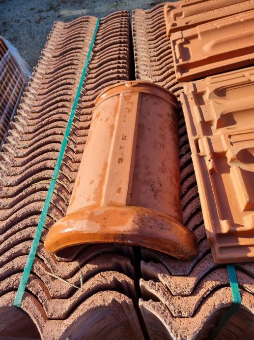 STREŠNIKI - Interlocking roof tile MARSIGLIESE TV - COTTO SENESE