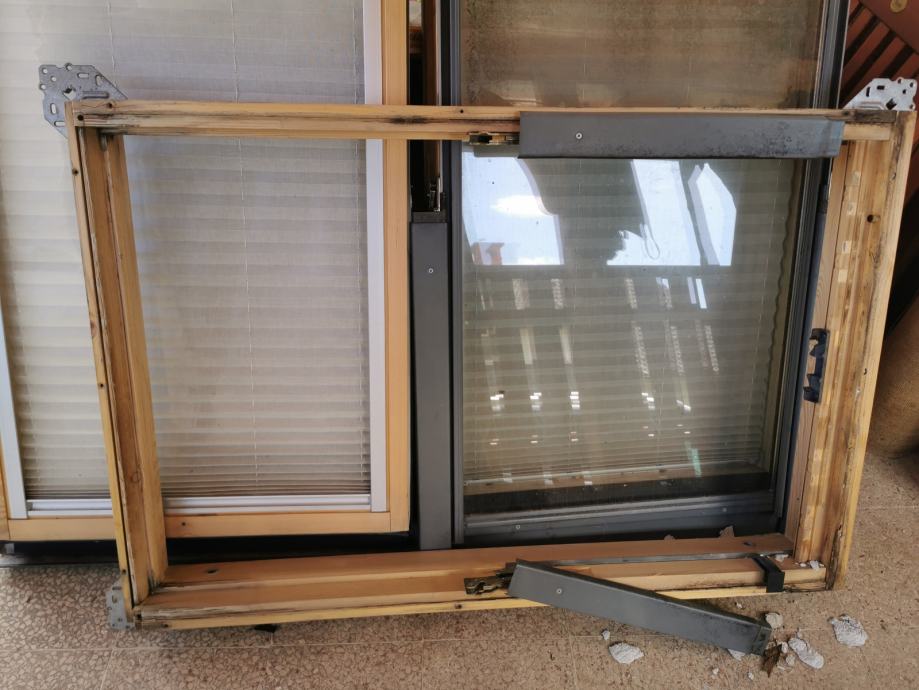 strešno okno Velux GGL M06