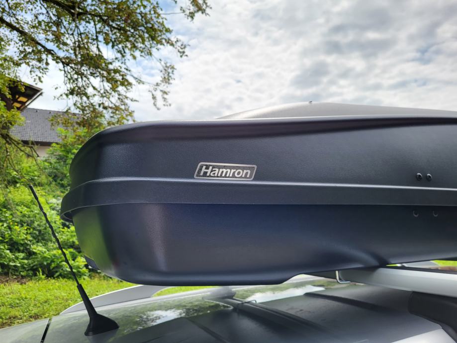 390 l strešni kovček Hamron + nosilci