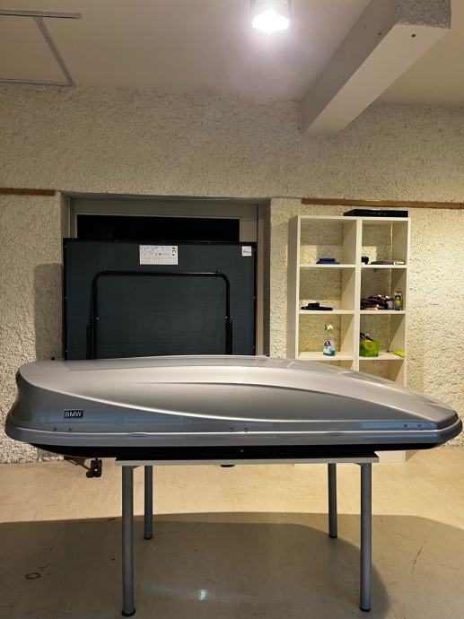 BMW strešni kovček truga