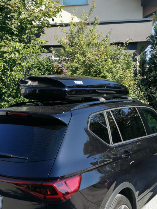 THULE DYNAMIC IN STREŠNI NOSILCI 9585 BLACK