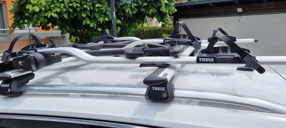 3 x Thule Proride 598 + Wingbar EVO + NOGE - MENJAM za VELOCOMPACT 926