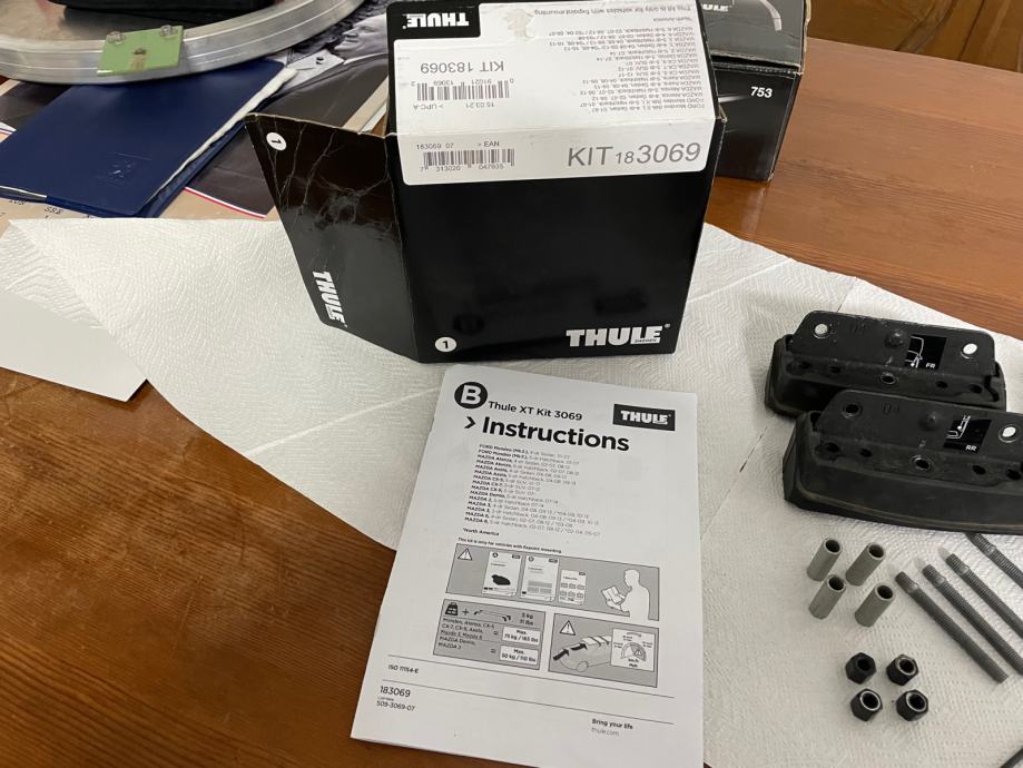 Osnovne noge THULE 753 + Thule kit 3069