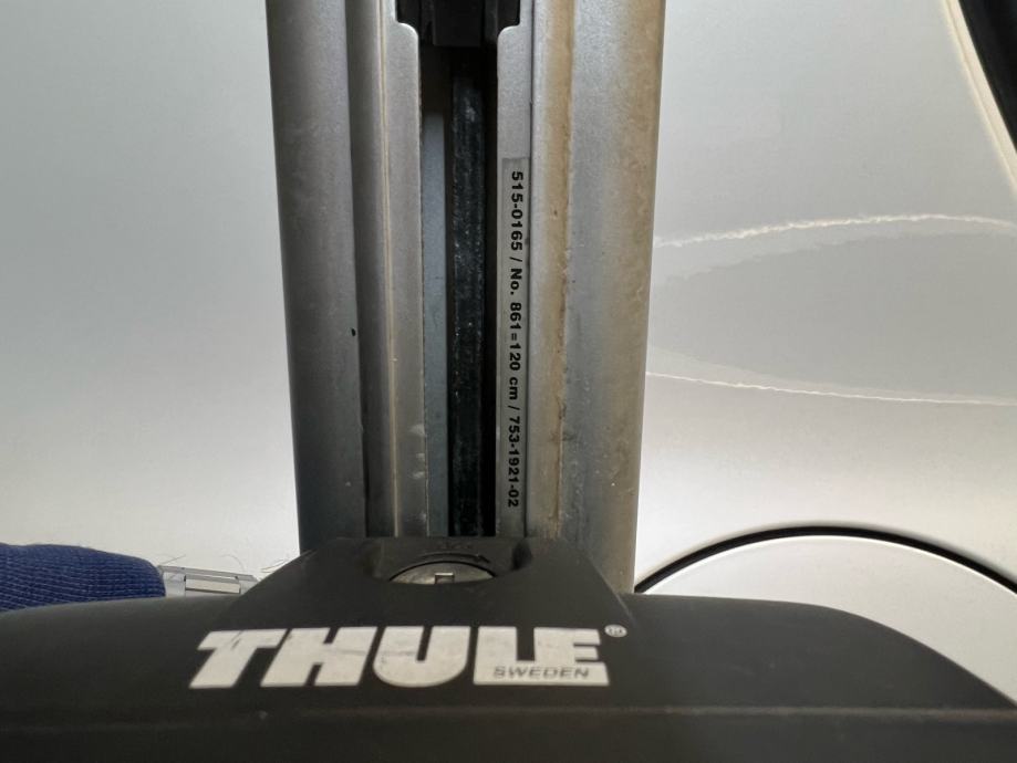 Stresni nosilci Aerobar Thule 861 – dolžina 120 cm za Audi, WV…
