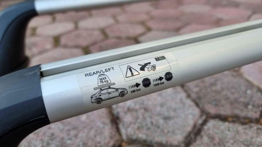 Strešni prtljažnik za Toyoya Corolla 2017