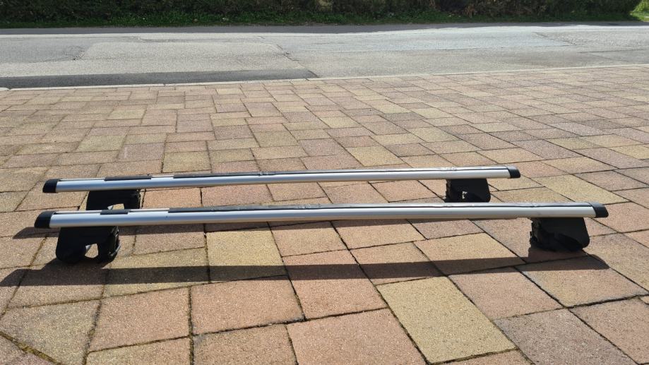 Thule Aerobar 120 cm + noge rapid 755
