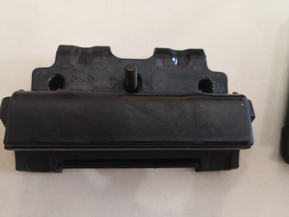 Thule kit 186019 za A4 avant, Q5...