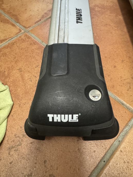 Thule strešni nosilci Wingbar Edge 9581 prečke, kovček, kolo Toyota,
