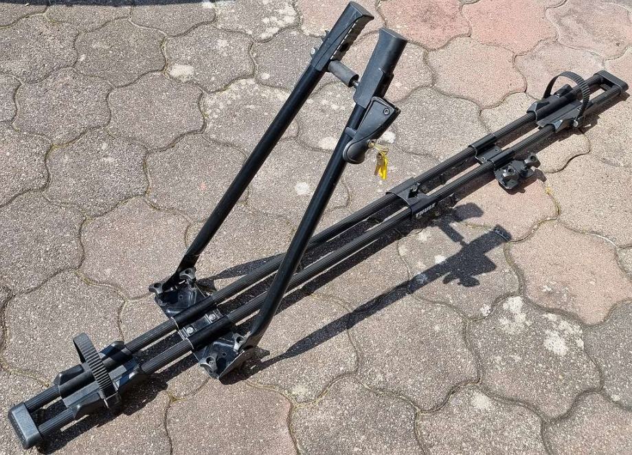 Thule strešni nosilec 575