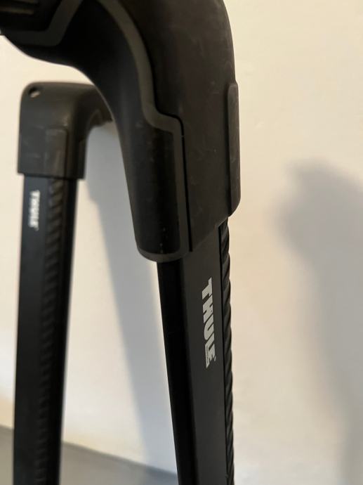 Thule strešni prtljažnik WingBar Edge 9594B Črni, odlični!