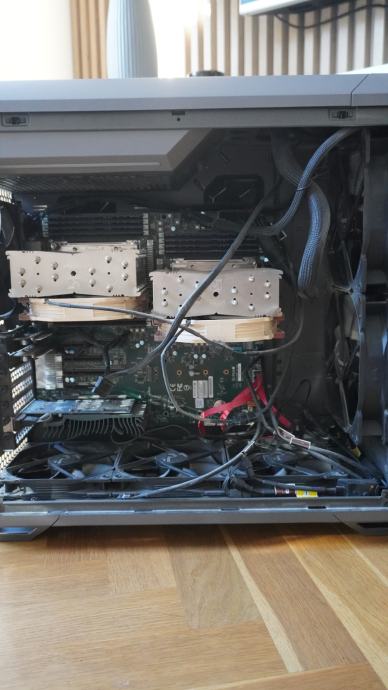 AMD 2x Epyc 7B13 (~2x 7763) 128 / 256 server