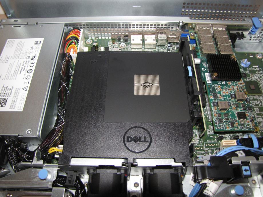 Dell PowerEdge R220 (Intel Xeon)
